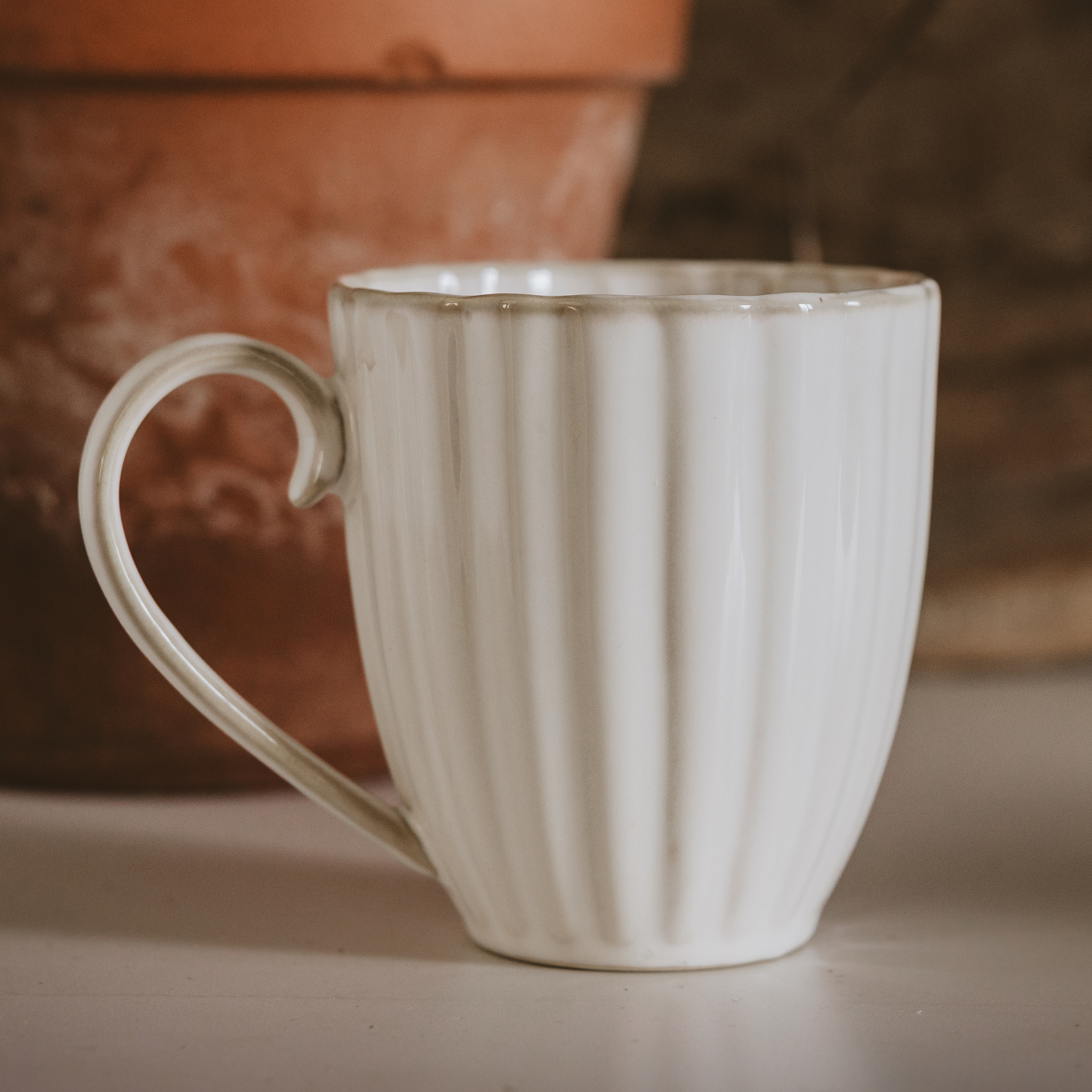 Scallop Figural Coffee Mug