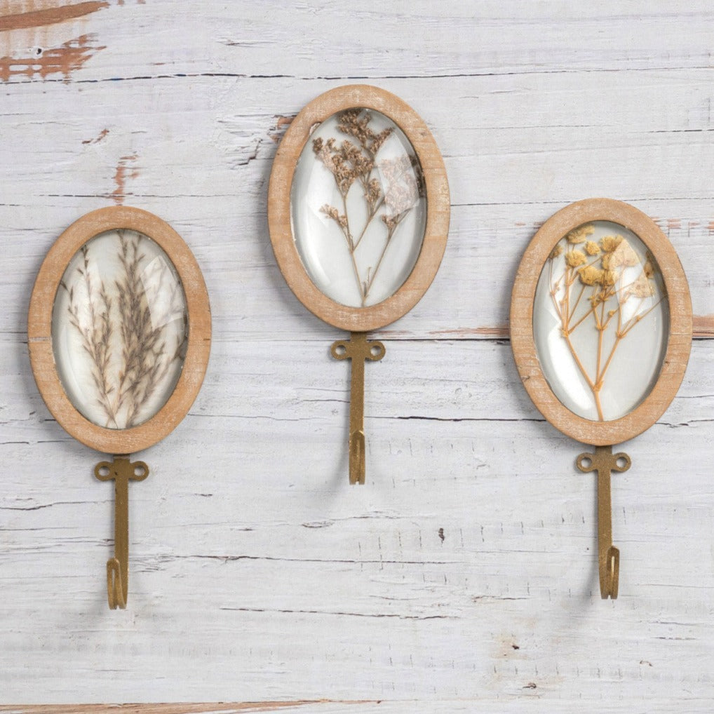 Farmhouse Style Hooks | A Cottage in the City